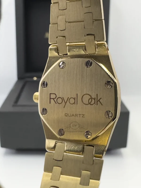 Audemars Piguet royal oak - Elegance times